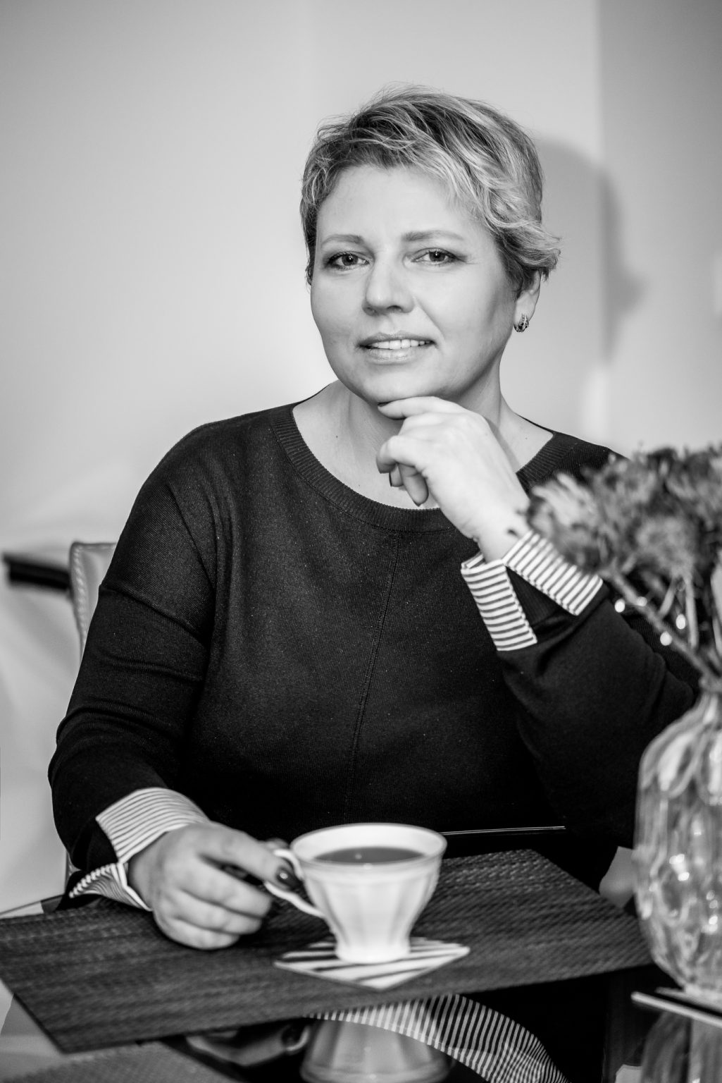 Ladies Profiles - Follow ME